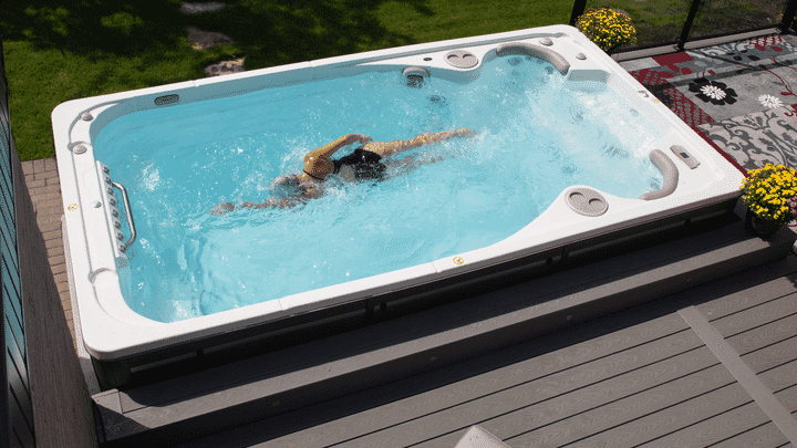 Are Swim Spas Good for Swimming? How They Compare to Traditional Pools - Hydropool UK